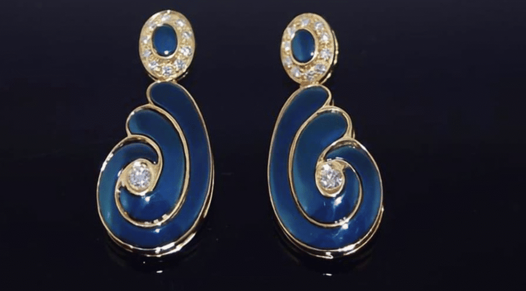 What is Blue Gold? Is it Real? Is it Magnetic and Hypoallergenic? Does ...